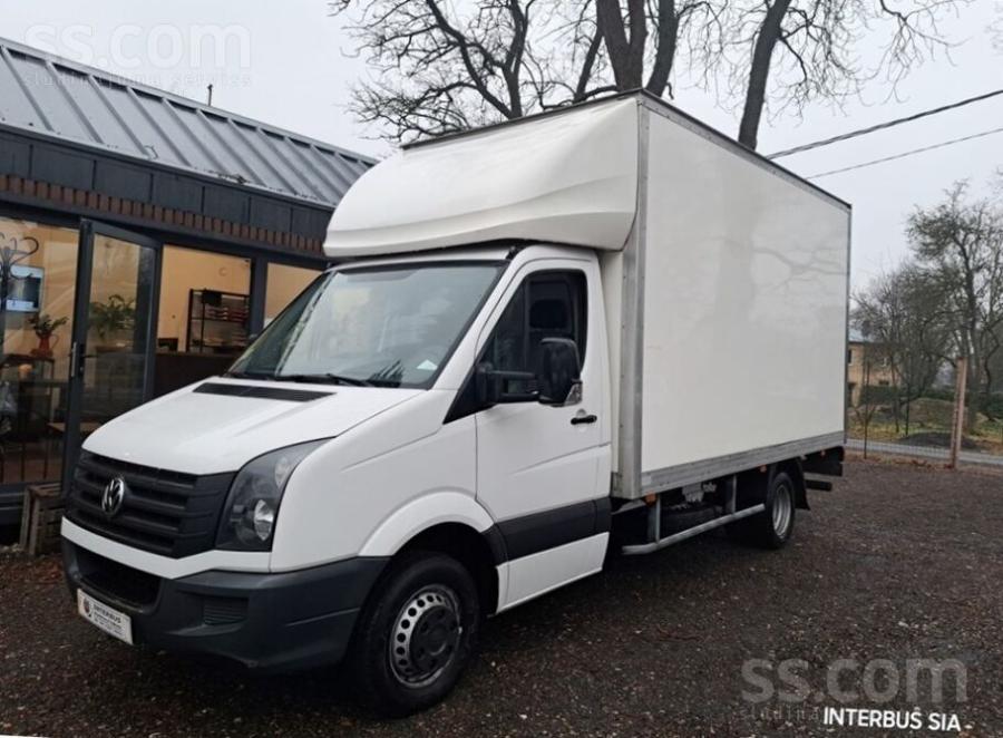 White Volkswagen Crafter 2014 in Riga, with an engine capacity of 2.00 L and mileage of 0 thousand km for 16335 €, photo 3 on AUTOMOTO.COM.LV