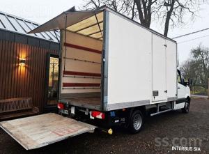 White Volkswagen Crafter 2014 in Riga, with an engine capacity of 2.00 L and mileage of 0 thousand km for 16335 €, photo 11 on AUTOMOTO.COM.LV