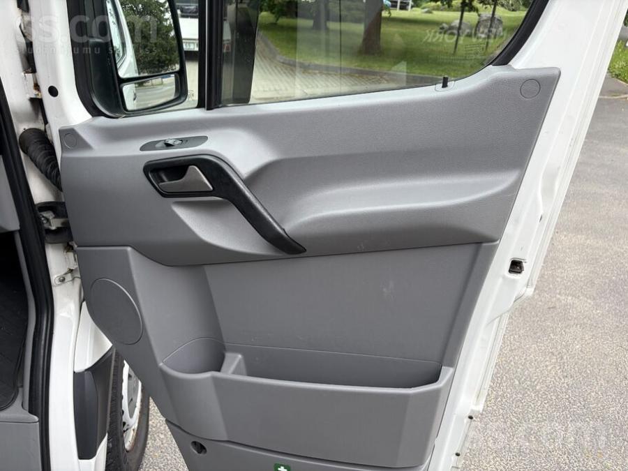 Balts Volkswagen Crafter 2014 Ogre, ar dzinēja tilpumu 2.00 L un nobraukumu 0 tūkst. km par 11950 €, foto 20 vietnē AUTOMOTO.COM.LV