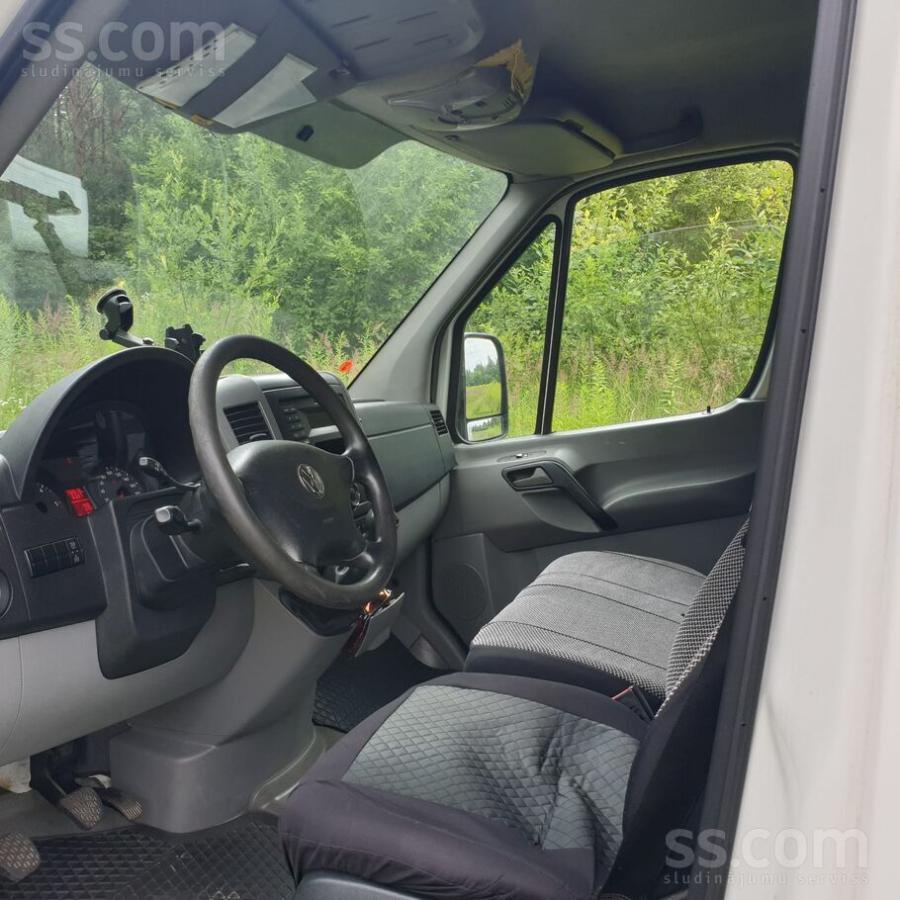 Balts Volkswagen Crafter 2014 Rīga, ar dzinēja tilpumu 2.00 L un nobraukumu 233 tūkst. km par 6750 €, foto 7 vietnē AUTOMOTO.COM.LV
