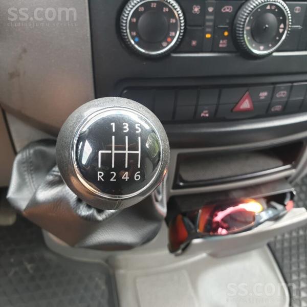 Balts Volkswagen Crafter 2014 Rīga, ar dzinēja tilpumu 2.00 L un nobraukumu 233 tūkst. km par 6750 €, foto 8 vietnē AUTOMOTO.COM.LV