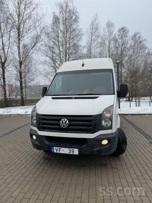 White Volkswagen Crafter 2015 in Riga, with an engine capacity of 2.00 L and mileage of 263 thousand km for 7800 €, photo 3 on AUTOMOTO.COM.LV