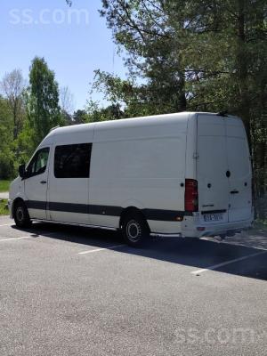 White Volkswagen Crafter 2015 in Riga, with an engine capacity of 2.00 L and mileage of 344 thousand km for 7490 €, photo 4 on AUTOMOTO.COM.LV