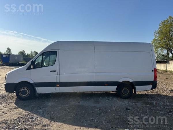 Balts Volkswagen Crafter 2015 Rīga, ar dzinēja tilpumu 2.00 L un nobraukumu 467 tūkst. km par 6000 €, foto 4 vietnē AUTOMOTO.COM.LV