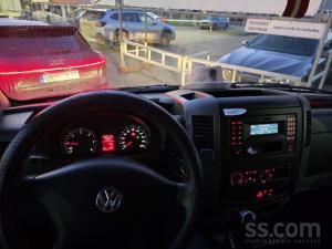 Balts Volkswagen Crafter 2015 Rīga, ar dzinēja tilpumu 2.00 L un nobraukumu 405 tūkst. km par 8000 €, foto 6 vietnē AUTOMOTO.COM.LV