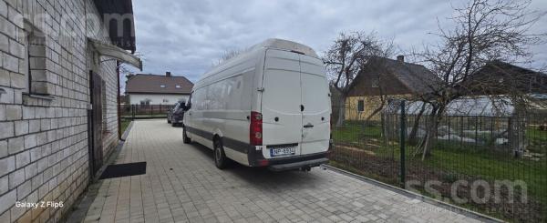 White Volkswagen Crafter 2015 in Riga, with an engine capacity of 2.00 L and mileage of 450 thousand km for 7500 €, photo 2 on AUTOMOTO.COM.LV