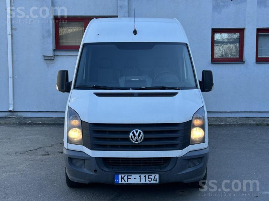 Balts Volkswagen Crafter 2015 Rīga, ar dzinēja tilpumu 2.00 L un nobraukumu 396 tūkst. km par 2990 €, foto 3 vietnē AUTOMOTO.COM.LV