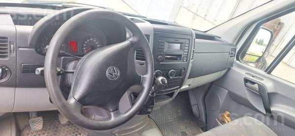 Balts Volkswagen Crafter 2015 Jēkabpils, ar dzinēja tilpumu 2.00 L un nobraukumu 434 tūkst. km par 5500 €, foto 9 vietnē AUTOMOTO.COM.LV