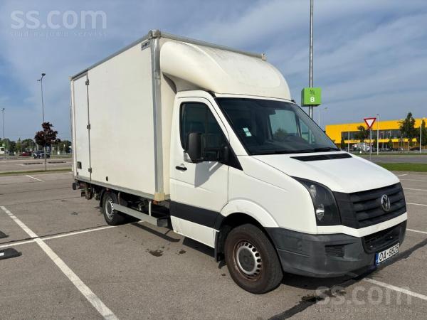 White Volkswagen Crafter 2015 in Riga, with an engine capacity of 2.00 L and mileage of 203 thousand km for 9500 €, photo 4 on AUTOMOTO.COM.LV
