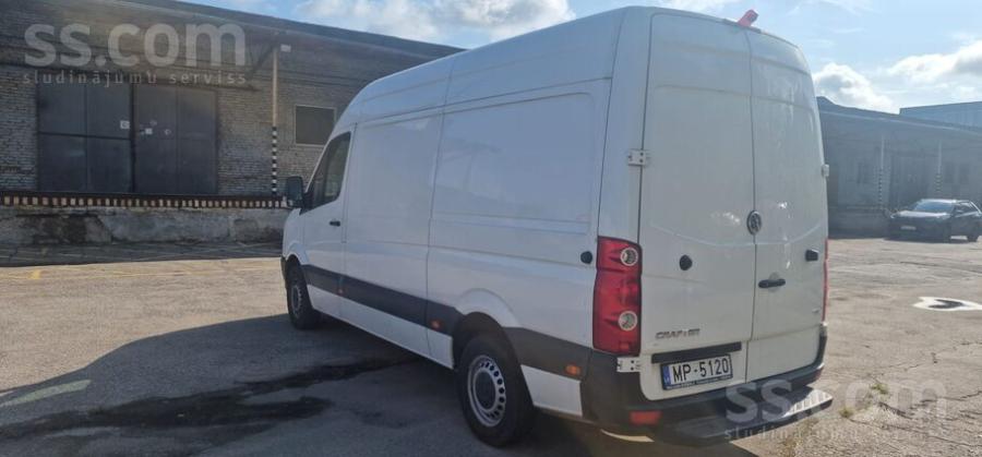Balts Volkswagen Crafter 2016 Rīga, ar dzinēja tilpumu 2.00 L un nobraukumu 197 tūkst. km par 12500 €, foto 3 vietnē AUTOMOTO.COM.LV