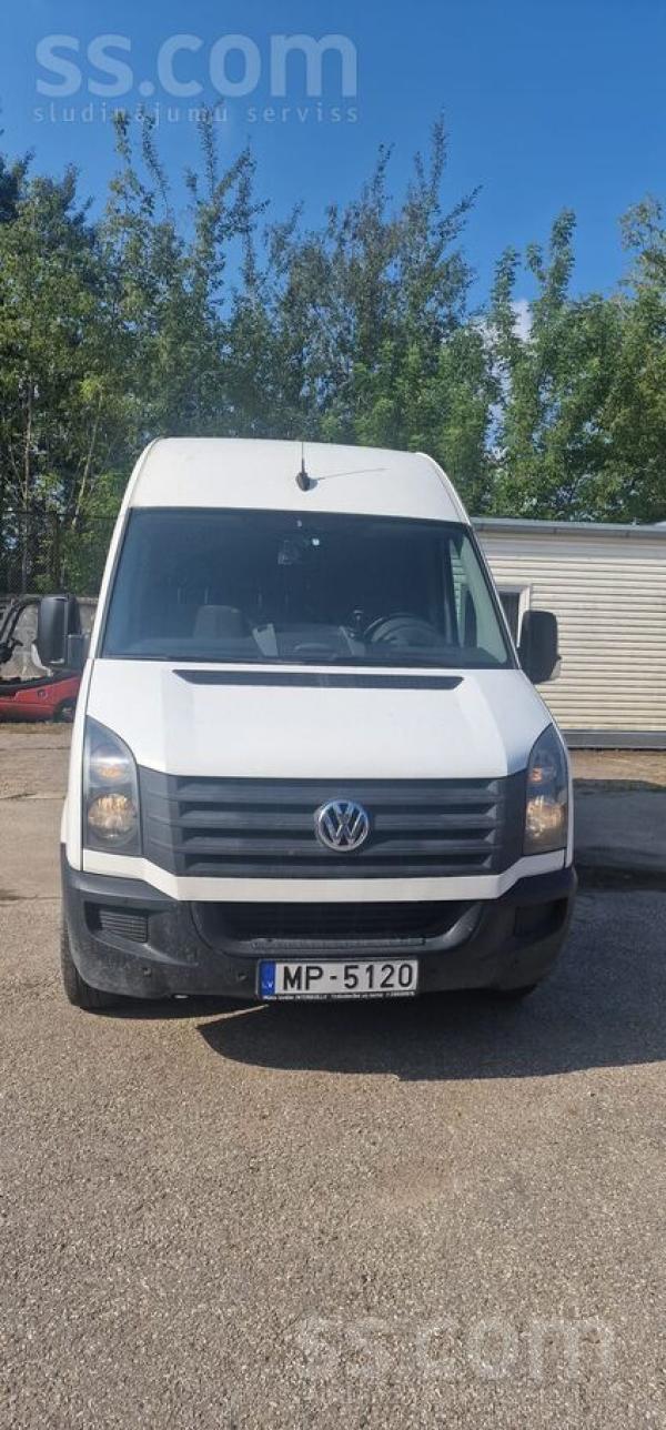 Balts Volkswagen Crafter 2016 Rīga, ar dzinēja tilpumu 2.00 L un nobraukumu 197 tūkst. km par 12500 €, foto 4 vietnē AUTOMOTO.COM.LV