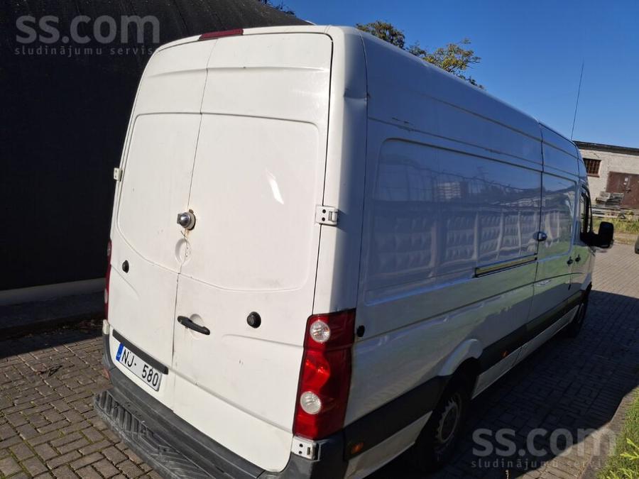 Balts Volkswagen Crafter 2016 Rīga, ar dzinēja tilpumu 2.00 L un nobraukumu 374 tūkst. km par 6590 €, foto 4 vietnē AUTOMOTO.COM.LV