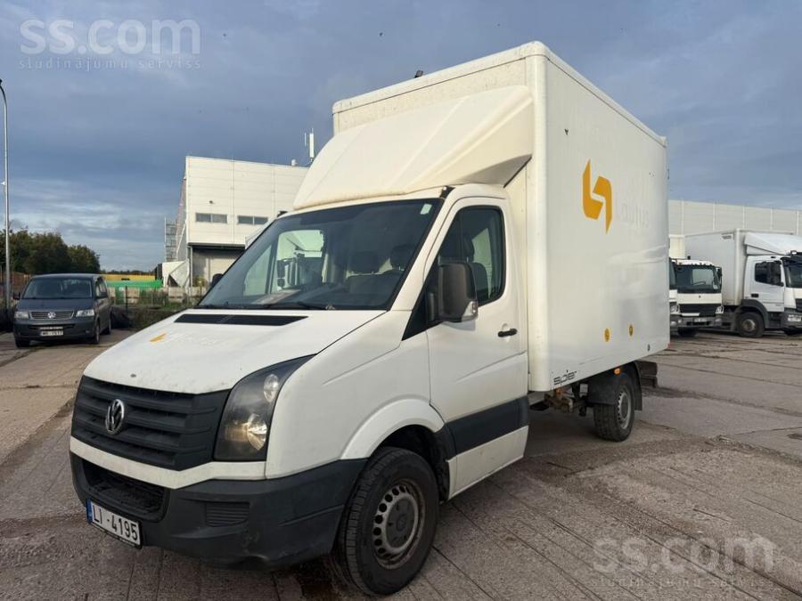 Balts Volkswagen Crafter 2016 Rīga, ar dzinēja tilpumu 2.00 L un nobraukumu 331 tūkst. km par 8300 €, foto 5 vietnē AUTOMOTO.COM.LV