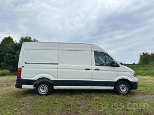 White Volkswagen Crafter 2017 in Riga, with an engine capacity of 2.00 L and mileage of 229 thousand km for 16950 €, photo 7 on AUTOMOTO.COM.LV