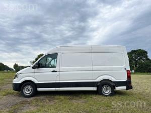 White Volkswagen Crafter 2017 in Riga, with an engine capacity of 2.00 L and mileage of 229 thousand km for 16950 €, photo 8 on AUTOMOTO.COM.LV