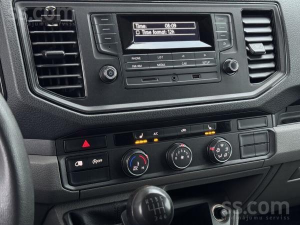 Balts Volkswagen Crafter 2017 Valmiera, ar dzinēja tilpumu 2.00 L un nobraukumu 231 tūkst. km par 15800 €, foto 11 vietnē AUTOMOTO.COM.LV