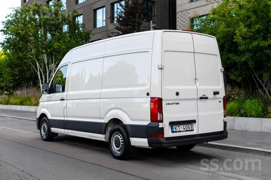 Balts Volkswagen Crafter 2017 Rīga, ar dzinēja tilpumu 2.00 L un nobraukumu 293 tūkst. km par 10990 €, foto 6 vietnē AUTOMOTO.COM.LV