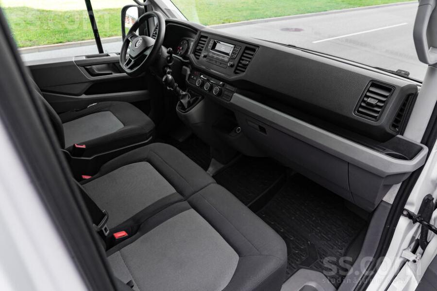 Balts Volkswagen Crafter 2017 Rīga, ar dzinēja tilpumu 2.00 L un nobraukumu 293 tūkst. km par 10990 €, foto 8 vietnē AUTOMOTO.COM.LV