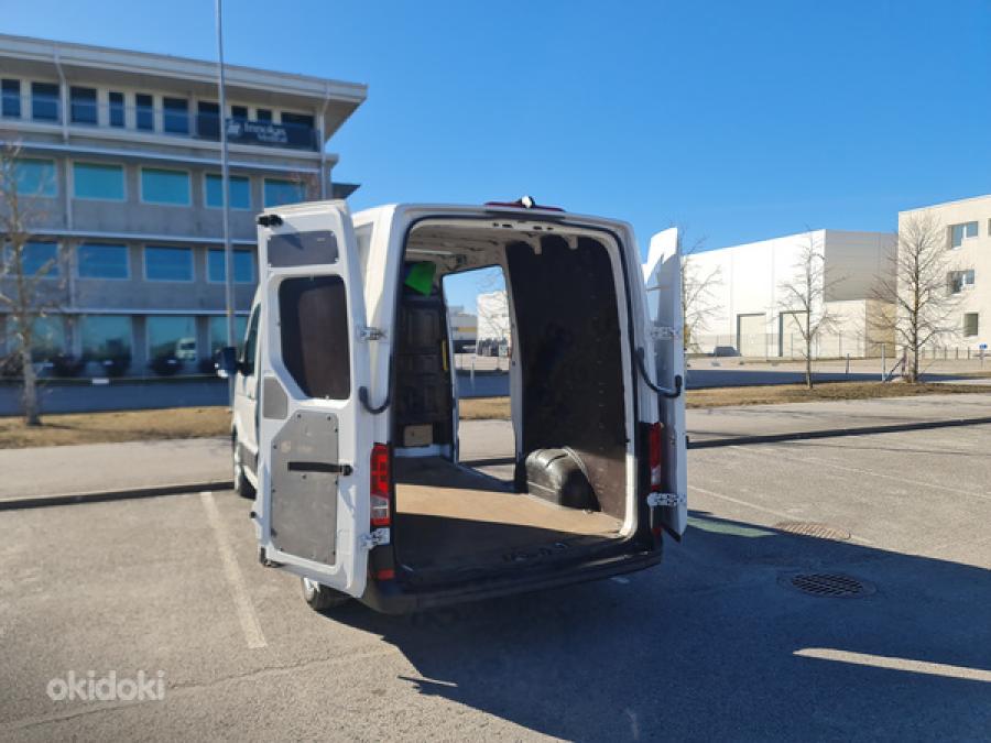 Balts Volkswagen Crafter 2017 Tallina, ar dzinēja tilpumu 2.00 L un nobraukumu 238 tūkst. km par 13500 €, foto 3 vietnē AUTOMOTO.COM.LV