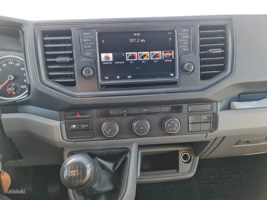 Balts Volkswagen Crafter 2017 Tallina, ar dzinēja tilpumu 2.00 L un nobraukumu 238 tūkst. km par 13500 €, foto 27 vietnē AUTOMOTO.COM.LV