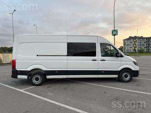 White Volkswagen Crafter 2017 in Valmiera, with an engine capacity of 2.00 L and mileage of 657 thousand km for 10900 €, photo 7 on AUTOMOTO.COM.LV