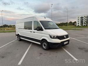 White Volkswagen Crafter 2017 in Valmiera, with an engine capacity of 2.00 L and mileage of 657 thousand km for 10900 €, photo 8 on AUTOMOTO.COM.LV