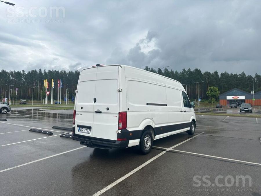 Balts Volkswagen Crafter 2018 Rīga, ar dzinēja tilpumu 2.00 L un nobraukumu 208 tūkst. km par 14950 €, foto 5 vietnē AUTOMOTO.COM.LV