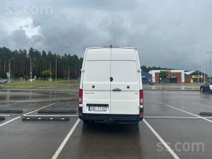 Balts Volkswagen Crafter 2018 Rīga, ar dzinēja tilpumu 2.00 L un nobraukumu 208 tūkst. km par 14950 €, foto 6 vietnē AUTOMOTO.COM.LV