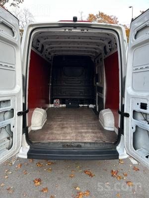 Balts Volkswagen Crafter 2018 Rīga, ar dzinēja tilpumu 2.00 L un nobraukumu 315 tūkst. km par 12500 €, foto 6 vietnē AUTOMOTO.COM.LV