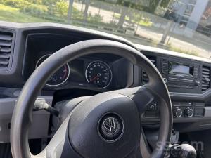 White Volkswagen Crafter 2018 in Riga, with an engine capacity of 2.00 L and mileage of 107 thousand km for 15800 €, photo 7 on AUTOMOTO.COM.LV