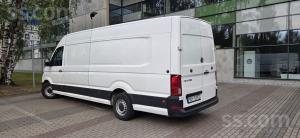 White Volkswagen Crafter 2018 in Riga, with an engine capacity of 2.00 L and mileage of 255 thousand km for 16500 €, photo 3 on AUTOMOTO.COM.LV