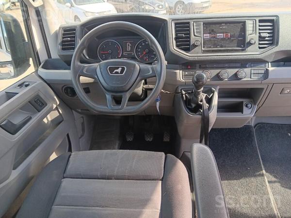 Balts Volkswagen Crafter 2018 Ogre, ar dzinēja tilpumu 2.00 L un nobraukumu 272 tūkst. km par 20000 €, foto 9 vietnē AUTOMOTO.COM.LV