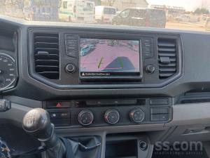 White Volkswagen Crafter 2018 in Ogre, with an engine capacity of 2.00 L and mileage of 272 thousand km for 20000 €, photo 11 on AUTOMOTO.COM.LV