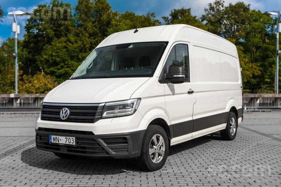 White Volkswagen Crafter 2018 in Riga, with an engine capacity of 2.00 L and mileage of 274 thousand km for 15300 €, photo 3 on AUTOMOTO.COM.LV