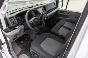 White Volkswagen Crafter 2018 in Riga, with an engine capacity of 2.00 L and mileage of 274 thousand km for 15300 €, photo 25 on AUTOMOTO.COM.LV