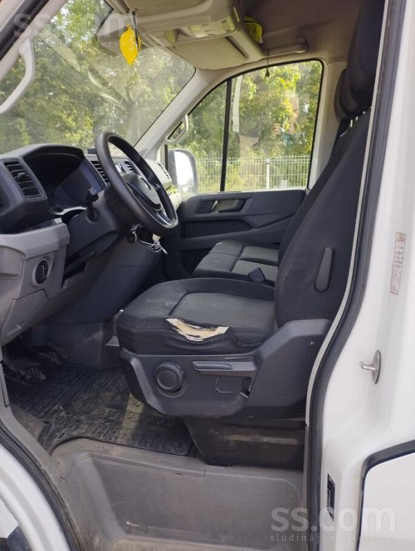 Volkswagen Crafter 2018 Rīga vietnē Balts Volkswagen Crafter 2018 Rīga, ar dzinēja tilpumu 2.00 L un nobraukumu 309 tūkst. km par 9900 €, foto 6 vietnē AUTOMOTO.COM.LV