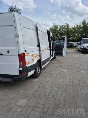 White Volkswagen Crafter 2019 in Riga, with an engine capacity of 2.00 L and mileage of 189 thousand km for 20449 €, photo 8 on AUTOMOTO.COM.LV