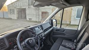 White Volkswagen Crafter 2019 in Jelgava, with an engine capacity of 2.00 L and mileage of 340 thousand km for 16000 €, photo 10 on AUTOMOTO.COM.LV