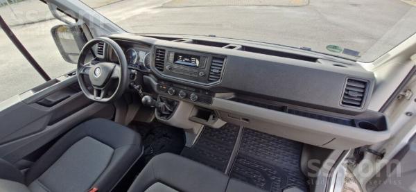 Balts Volkswagen Crafter 2019 Rīga, ar dzinēja tilpumu 2.00 L un nobraukumu 299 tūkst. km par 14000 €, foto 8 vietnē AUTOMOTO.COM.LV