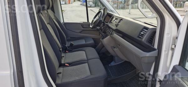 Balts Volkswagen Crafter 2019 Rīga, ar dzinēja tilpumu 2.00 L un nobraukumu 299 tūkst. km par 14000 €, foto 9 vietnē AUTOMOTO.COM.LV