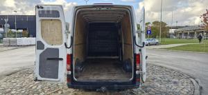 White Volkswagen Crafter 2019 in Riga, with an engine capacity of 2.00 L and mileage of 299 thousand km for 14000 €, photo 11 on AUTOMOTO.COM.LV