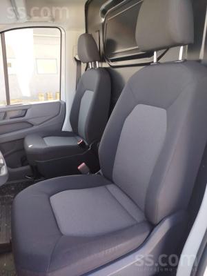 Balts Volkswagen Crafter 2019 Daugavpils, ar dzinēja tilpumu 2.00 L un nobraukumu 38 tūkst. km par 26600 €, foto 9 vietnē AUTOMOTO.COM.LV