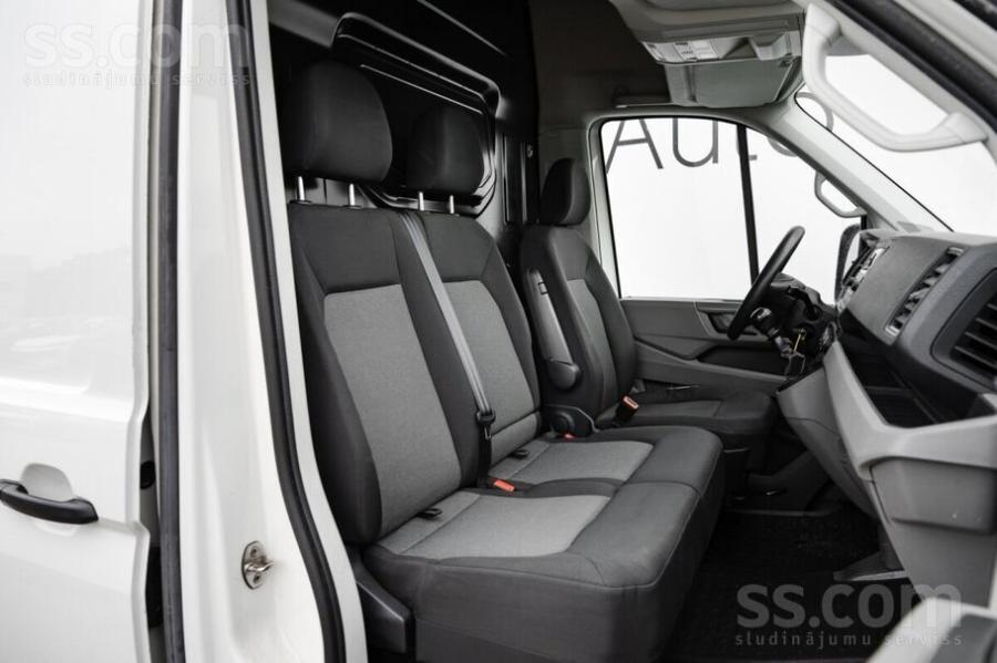 White Volkswagen Crafter 2019 in Riga, with an engine capacity of 2.00 L and mileage of 189 thousand km for 12900 €, photo 7 on AUTOMOTO.COM.LV