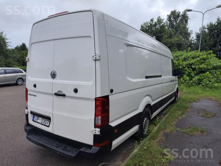 White Volkswagen Crafter 2019 in Riga, with an engine capacity of 2.00 L and mileage of 247 thousand km for 16100 €, photo 6 on AUTOMOTO.COM.LV