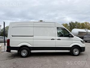 White Volkswagen Crafter 2019 in Tallinn, with an engine capacity of 2.00 L and mileage of 346 thousand km for 10999 €, photo 10 on AUTOMOTO.COM.LV