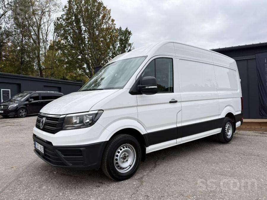 White Volkswagen Crafter 2019 in Tallinn, with an engine capacity of 2.00 L and mileage of 346 thousand km for 10999 €, photo 11 on AUTOMOTO.COM.LV