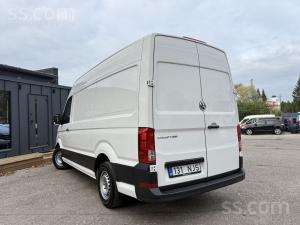 White Volkswagen Crafter 2019 in Tallinn, with an engine capacity of 2.00 L and mileage of 346 thousand km for 10999 €, photo 16 on AUTOMOTO.COM.LV