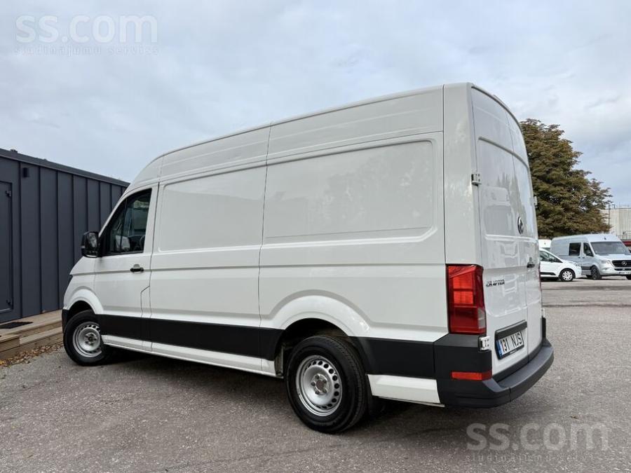White Volkswagen Crafter 2019 in Tallinn, with an engine capacity of 2.00 L and mileage of 346 thousand km for 10999 €, photo 17 on AUTOMOTO.COM.LV