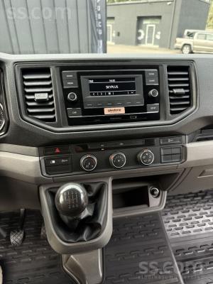 White Volkswagen Crafter 2019 in Tallinn, with an engine capacity of 2.00 L and mileage of 346 thousand km for 10999 €, photo 24 on AUTOMOTO.COM.LV