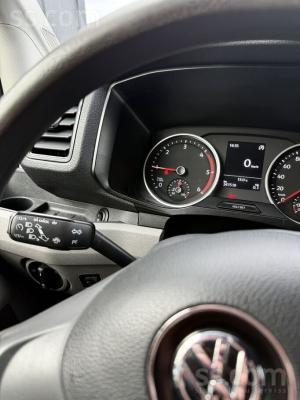 White Volkswagen Crafter 2019 in Tallinn, with an engine capacity of 2.00 L and mileage of 346 thousand km for 10999 €, photo 26 on AUTOMOTO.COM.LV